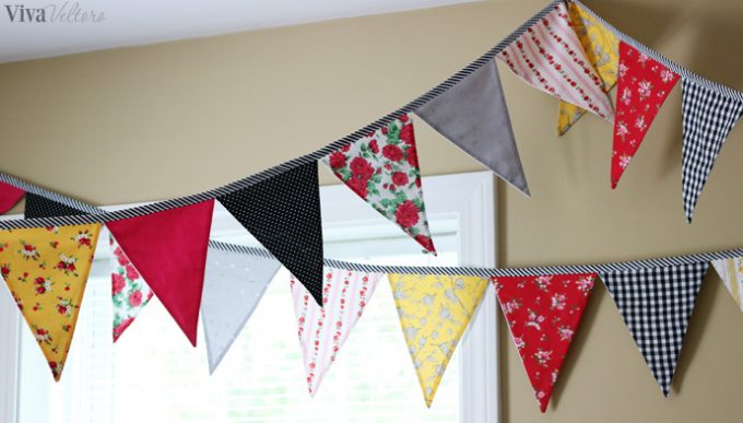 DIY Fabric Bunting for the Home, Holidays, or Parties! - Viva Veltoro