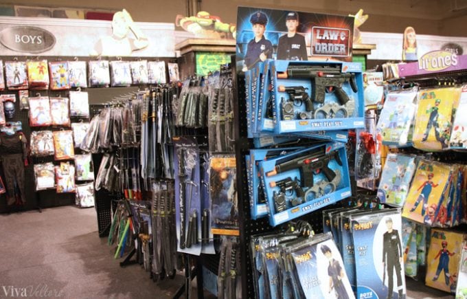 Spirit Halloween Costumes "What's in the Box" Reveal!