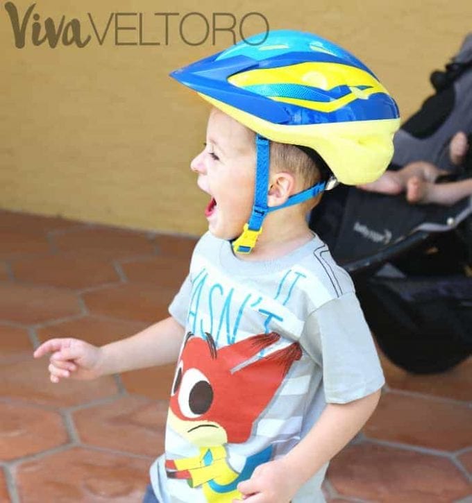 The BEST Kids Roller Coaster! Step2 Hot Wheels Extreme Thrill Coaster ...