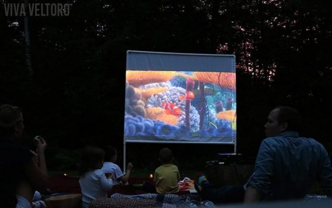 DIY Outdoor Movie Screen Tutorial