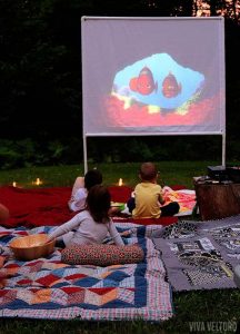 DIY Outdoor Movie Screen Tutorial