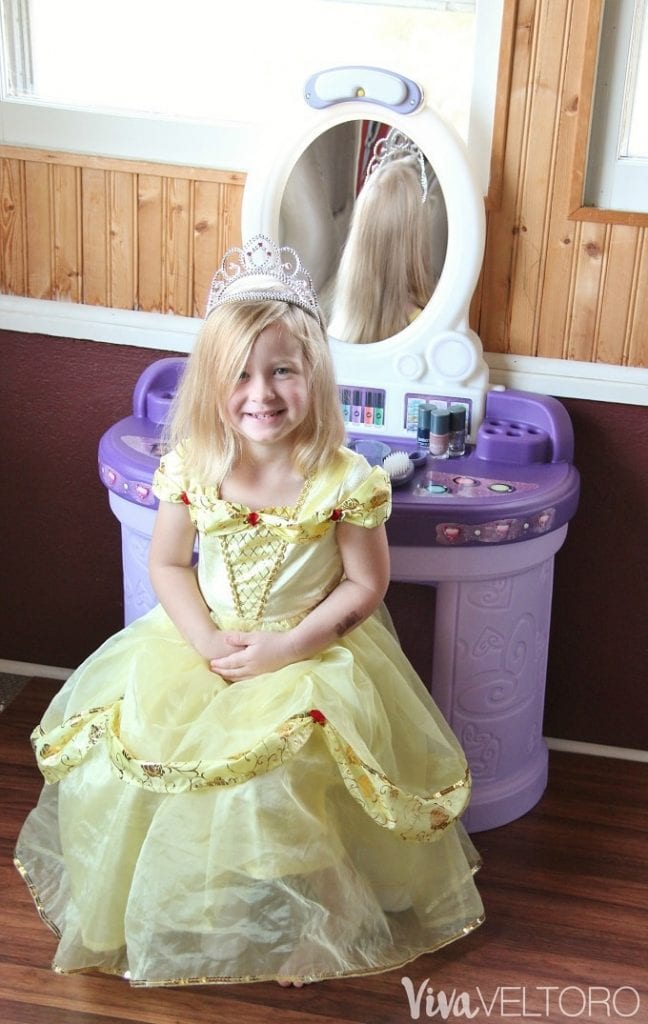 Why I Encourage My Daughter to Play Princess Dress Up