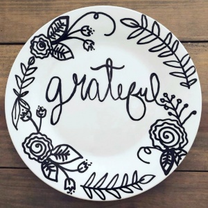 DIY Sharpie Plates - Inspiration and Instructions - Viva Veltoro