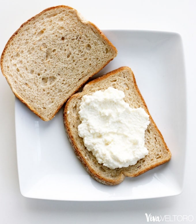 Lemon Ricotta Stuffed French Toast Recipe! - Viva Veltoro