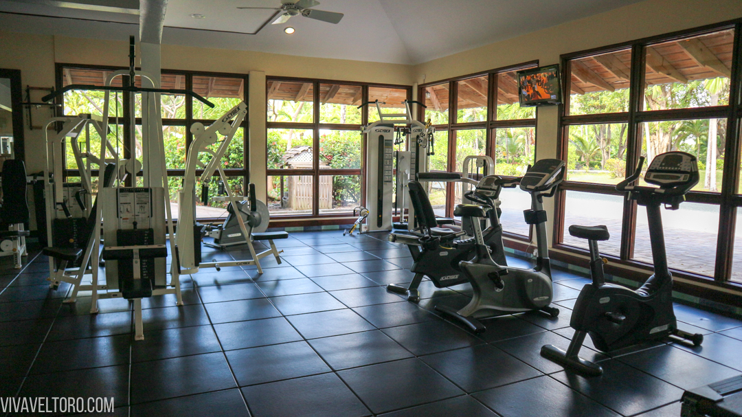 What to Expect at Coconut Bay Beach Resort & Spa in St. Lucia (with ...