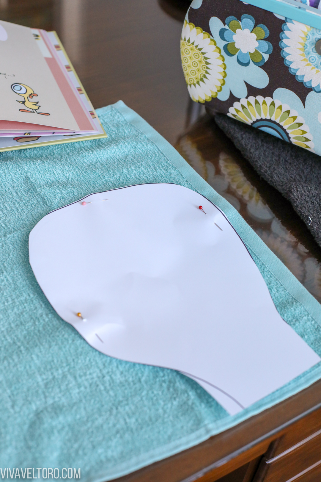 DIY Bath Mitt To Celebrate Mo Willems' Pigeon Brand! - Viva Veltoro