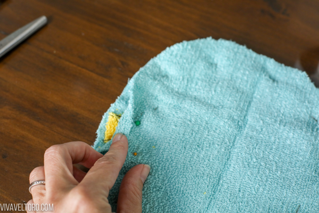 DIY Bath Mitt To Celebrate Mo Willems' Pigeon Brand! - Viva Veltoro