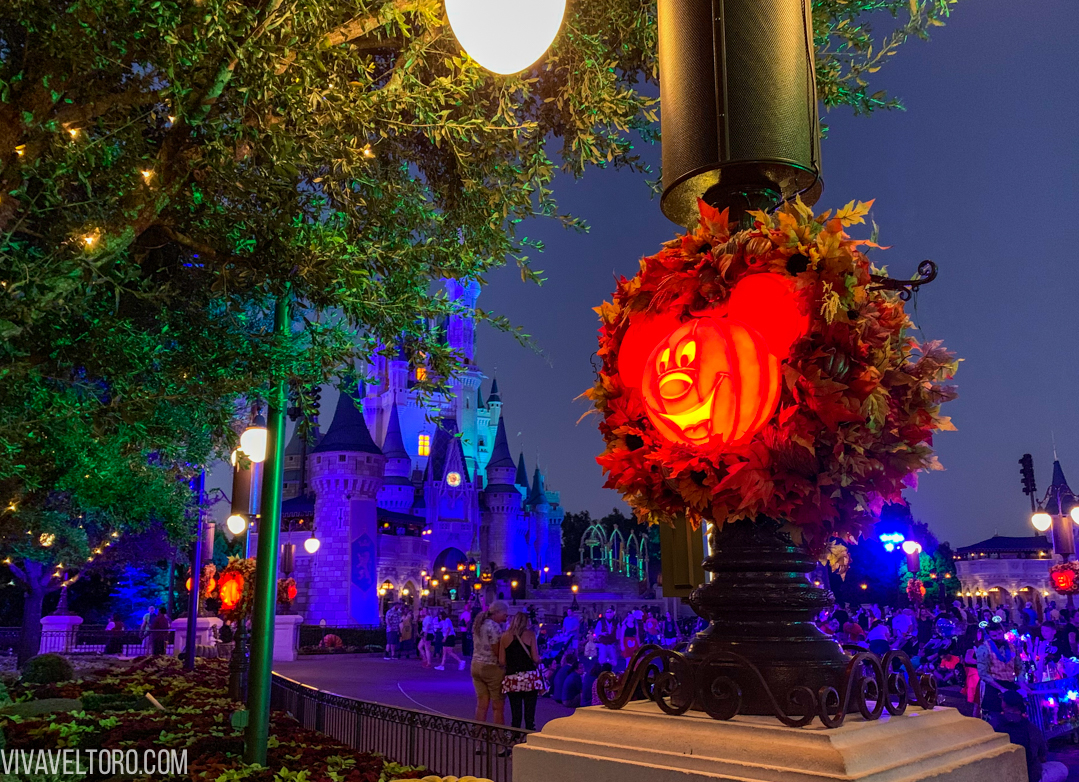 The Best Disney Halloween Party! Tips for Mickey's Not So Scary ...