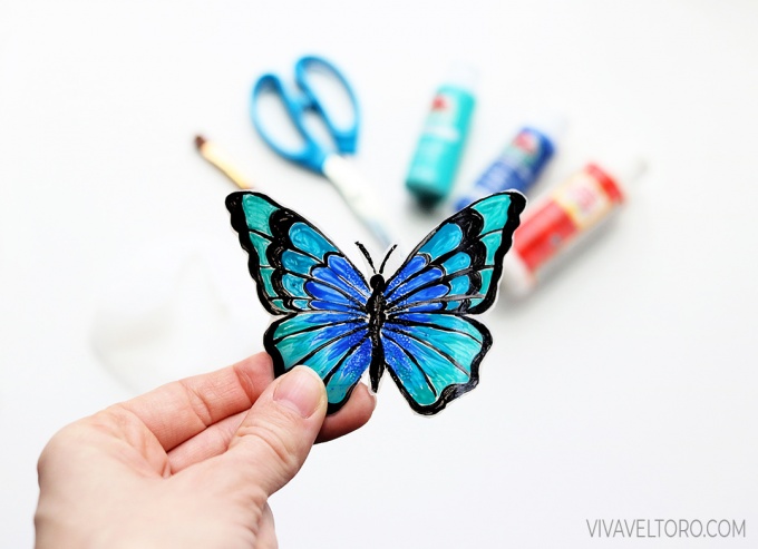 Milk Jug Butterflies and a Butterfly Life Cycle Recycling Craft! - Viva ...