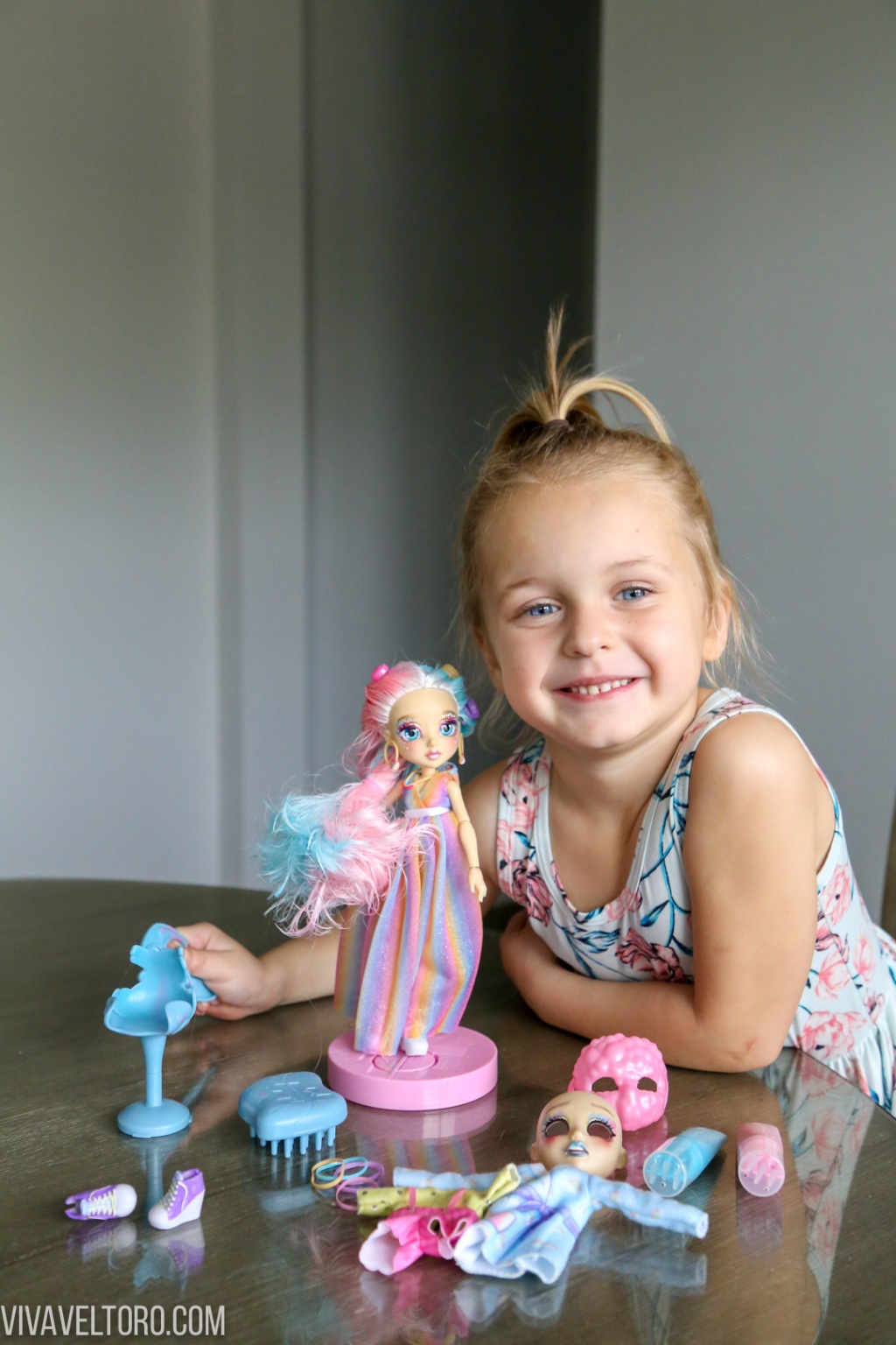 HOT Holiday Toy Alert - Meet FailFix Dolls! - Viva Veltoro